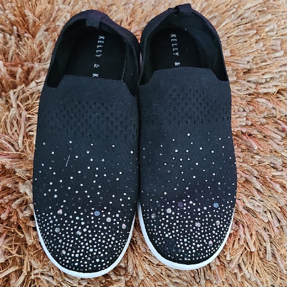 Kelly & Katie | Shoes | Kelly Katie Black Slipon Shoes With Glitter ...